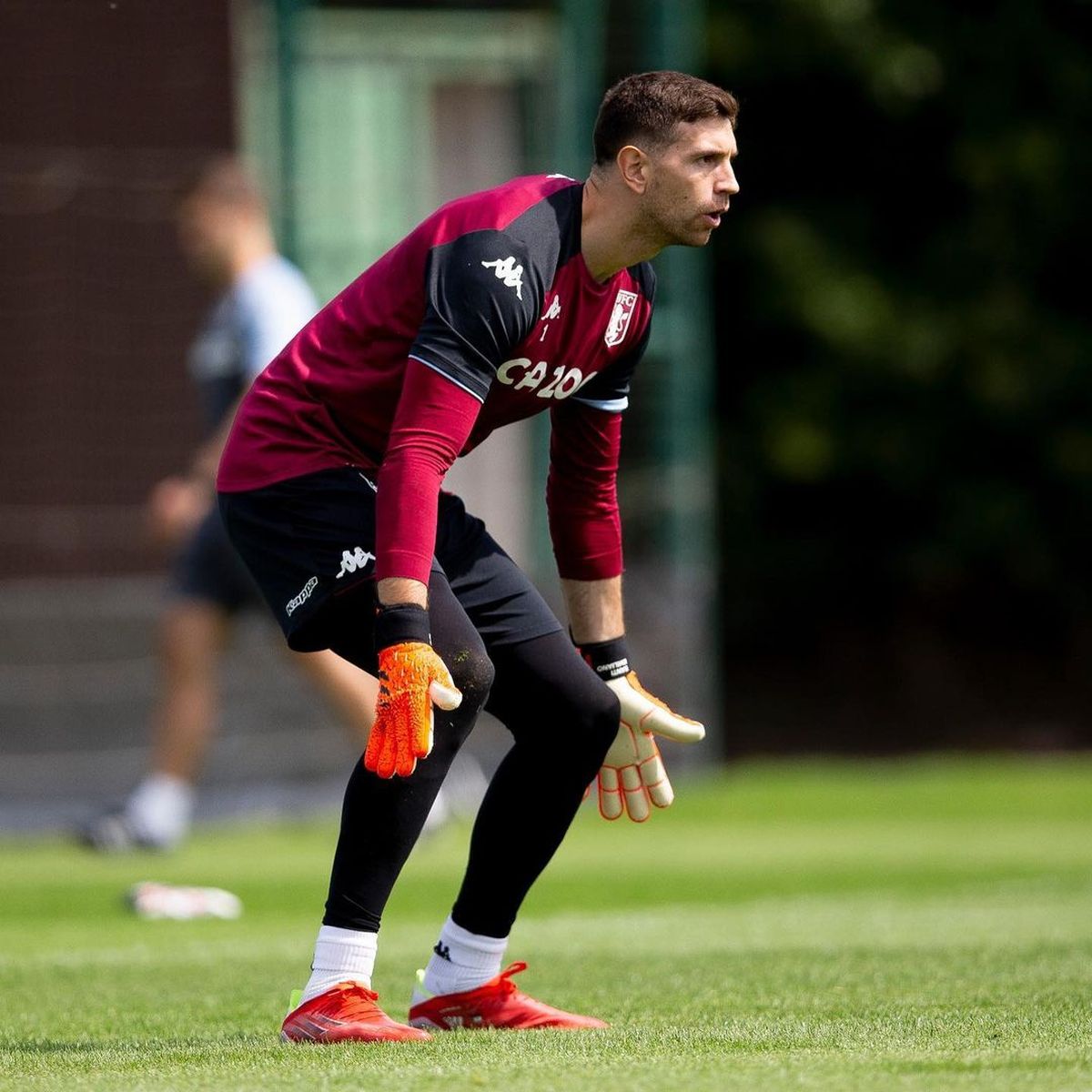 Dibu Martínez, uno de los que está en duda para las Eliminatorias