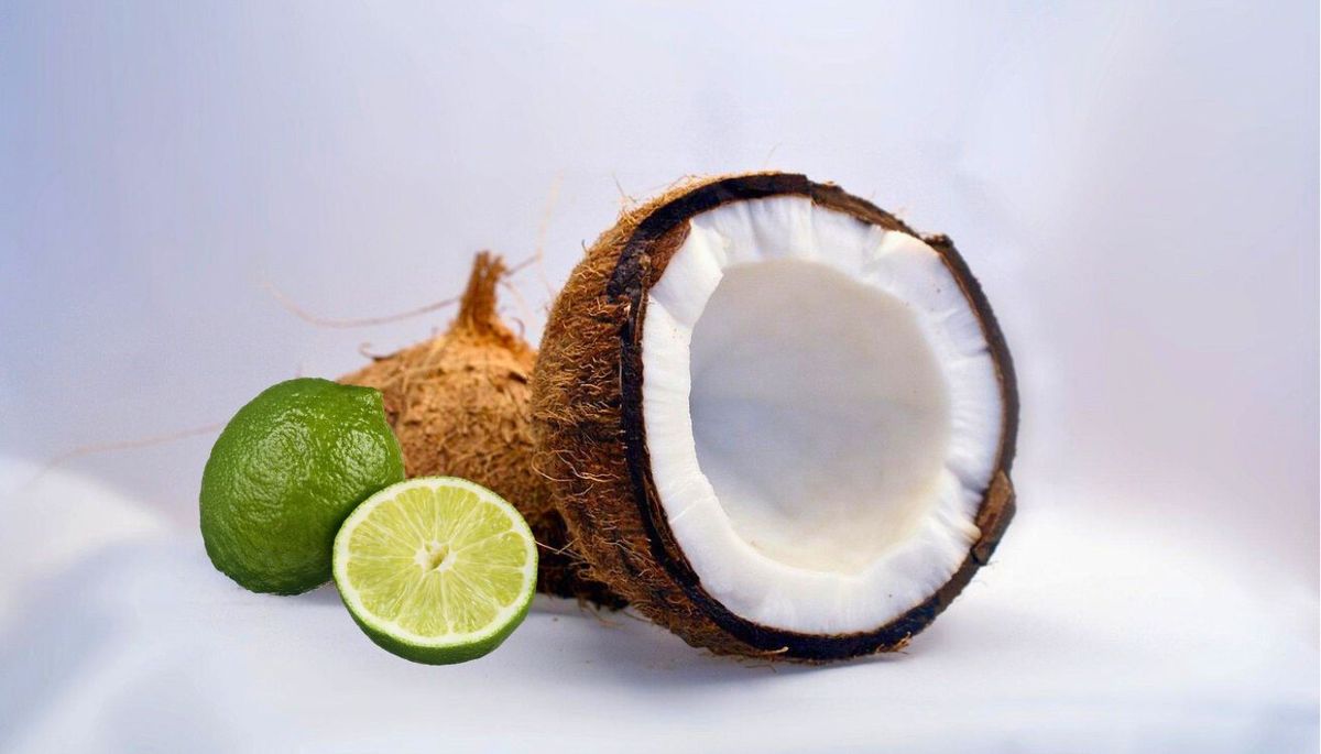 Cómo hacer un aromatizante casero de coco y lima para que tu hogar ...