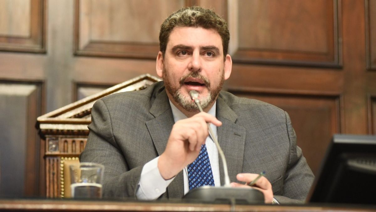 Martín Kerchner quedó a cargo de la gobernación de Mendoza en ausencia ...