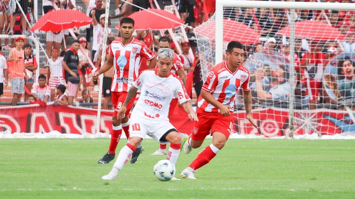 Agustín Verdugo disfruta haber regresado a Huracán Las Heras