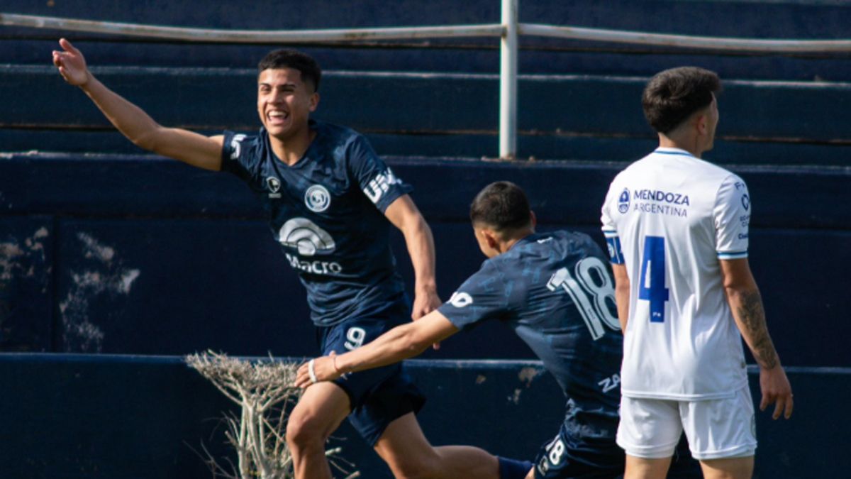 Triunfazo de Independiente Rivadavia ante Godoy Cruz en el duelo de mendocinos por el Torneo ...