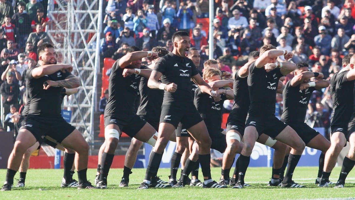 El Haka, la danza que distingue a los All Blacks, sonó fuerte en ...