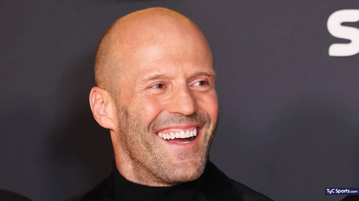 Jason Statham arrasa con un peliculón de acción que es el éxito del momento