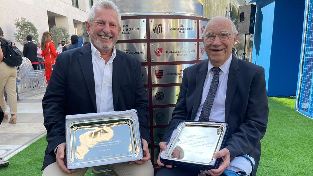 Mundial Qatar 2022: el homenaje que recibió Enrique Macaya Márquez por ...