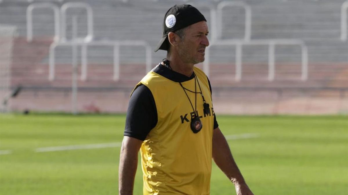 En el Tomba volverían a ser titulares Cardona y Brunetta