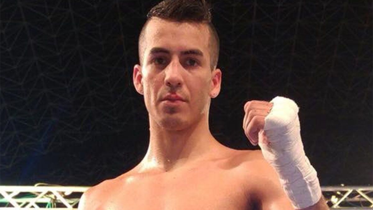 Matías Romero ganó el título sudamericano súper pluma