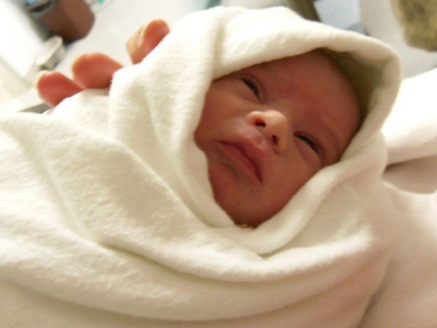 Baby on board: nació un bebé a bordo de un avión en California