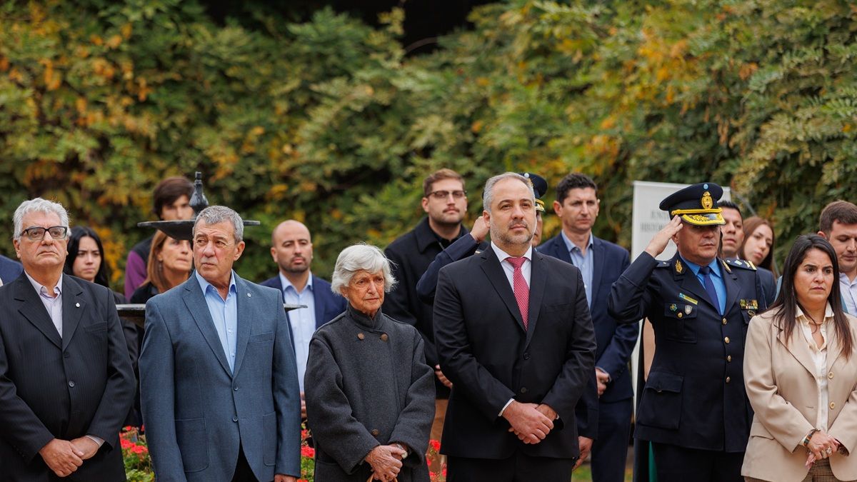 Maipú celebró su 167° aniversario con un emotivo acto en Cruz de Piedra