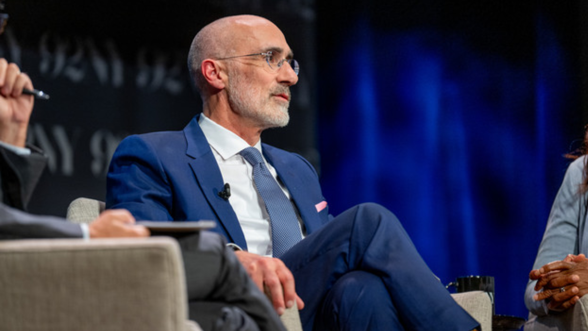 Las 3 claves indispensables para alcanzar la felicidad, según experto ...