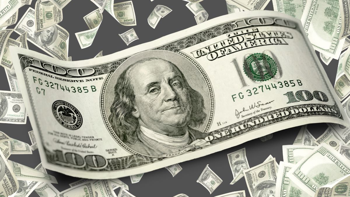 El dólar blue subió y superó el techo de los $1.300, el valor más alto ...