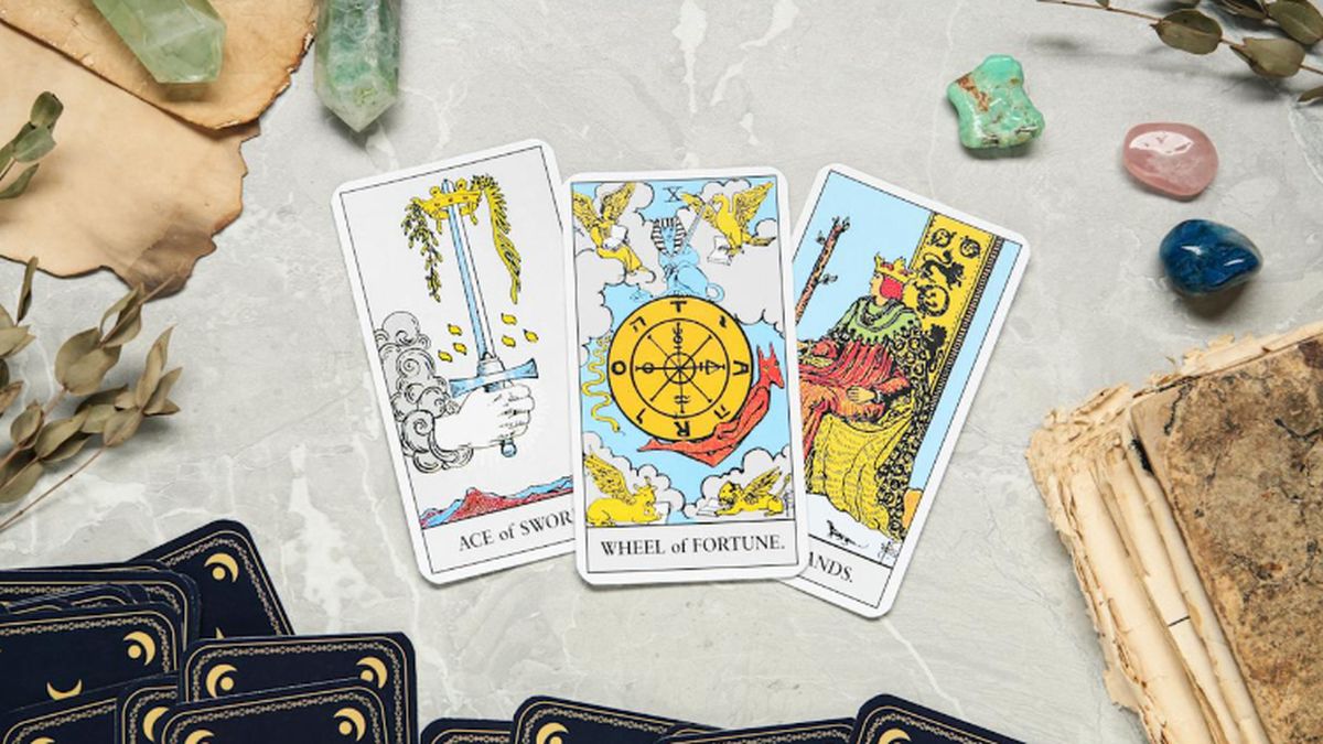 TAROT: descubre sus predicciones para hoy sábado 12 de abril de 2025