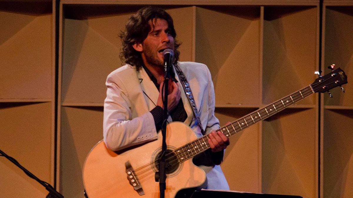 El folclore sale a escena: Ricardo Dimaria