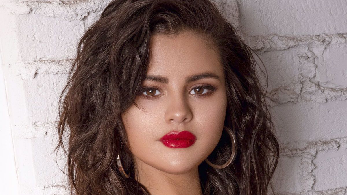 Netflix: una película subida de tono con Selena Gómez que es la más vista del mundo