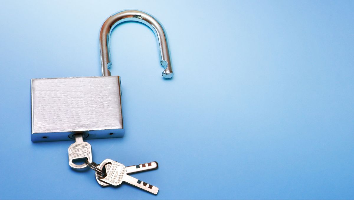 Pocos lo notan y cumple una función clave: Para qué sirve el orificio ...