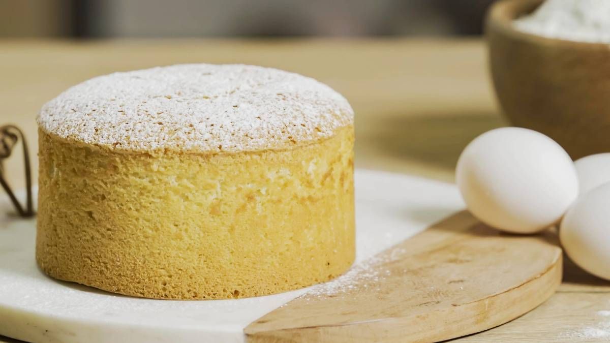 Cómo hacer un Bizcochuelo esponjoso y alto: la receta riquísima y con 6 ...