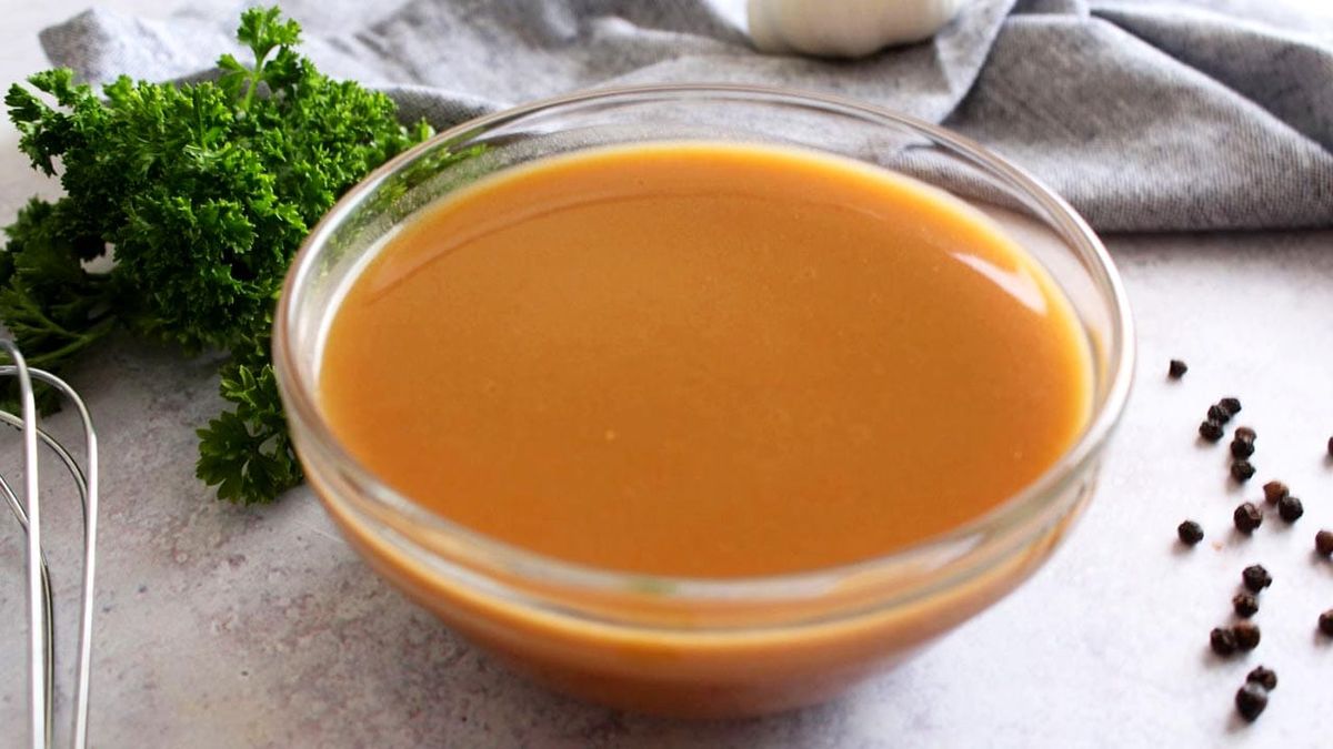 La receta de salsa española tradicional con sólo 3 ingredientes que ...