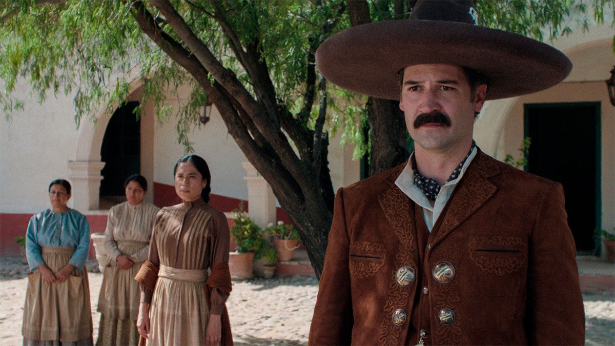 Netflix estrenó la película que se basa en una cumbre literaria y ya es ...