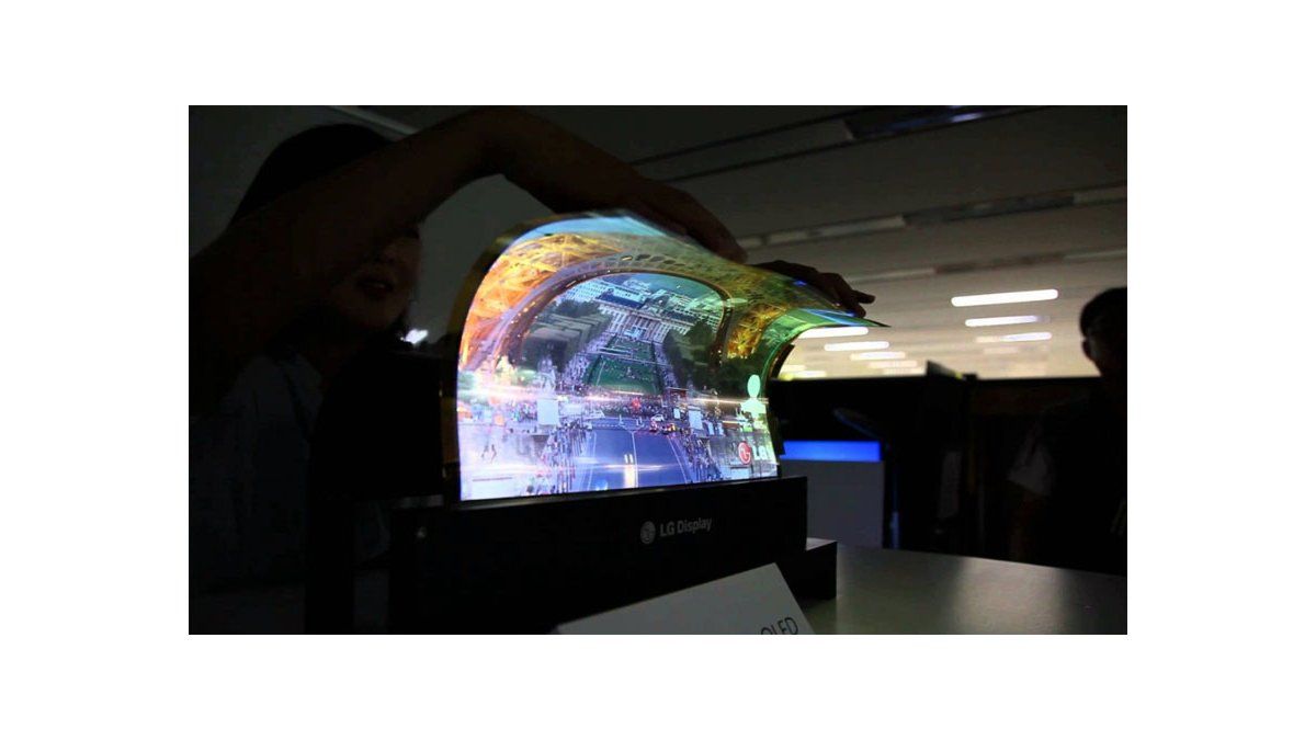 Pantallas enrollables, la forma en que se verá televisión en el 2019