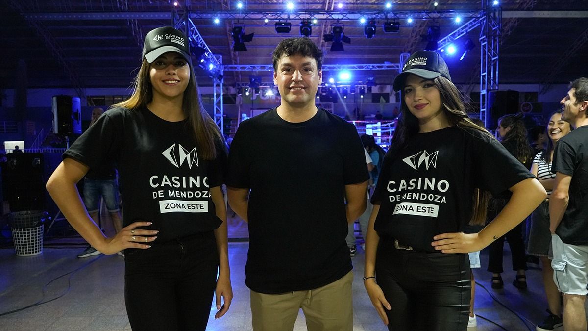 Postales de una noche de boxeo por título Sudamericano histórica e ...