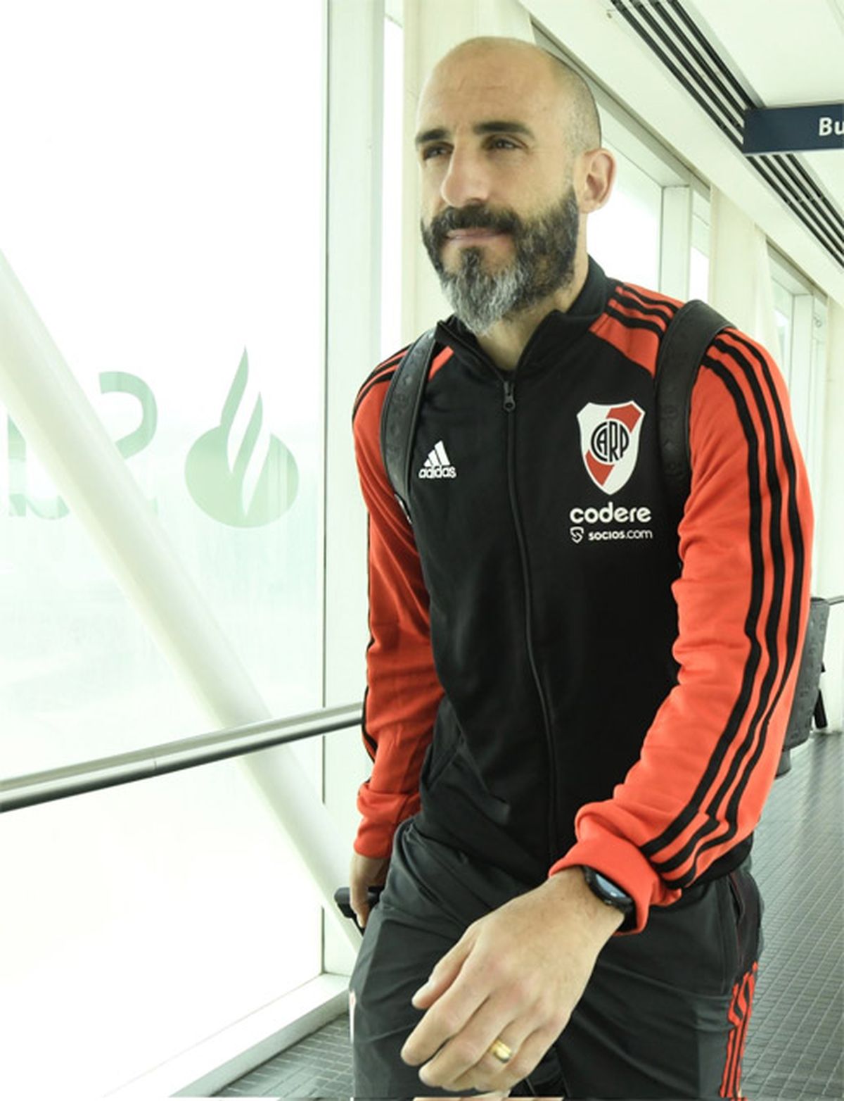 River llegó a Mendoza para jugar con el Betis, en la despedida de ...