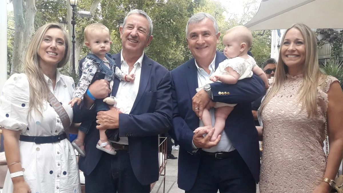 No hay con qué darle: Julio César Cleto Cobos siempre termina parado