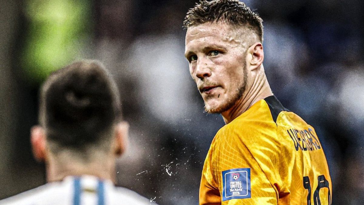 Weghorst, decepcionado porque Messi lo trató de bobo